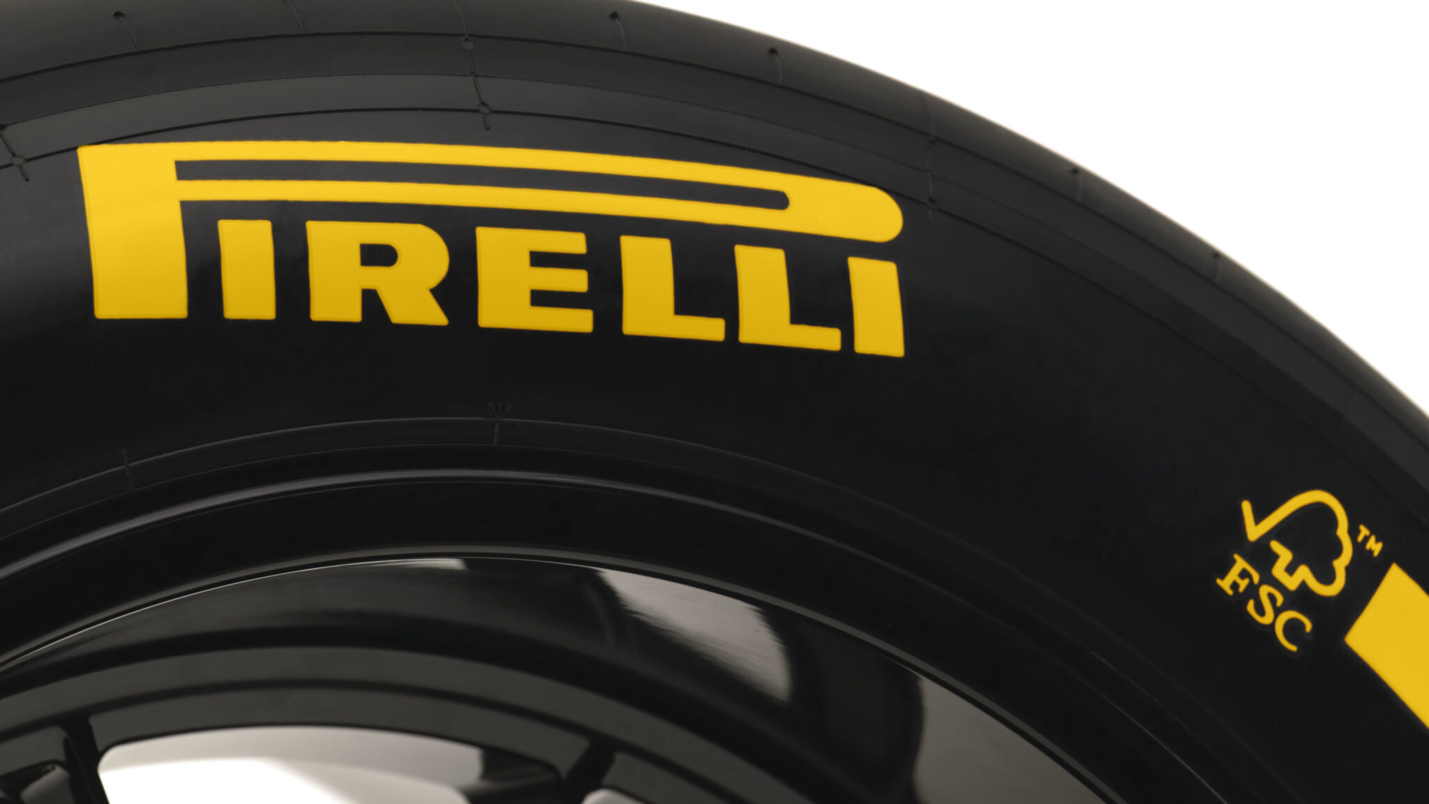 The Beginner’s Guide to F1 Tyres | F1 Mavericks